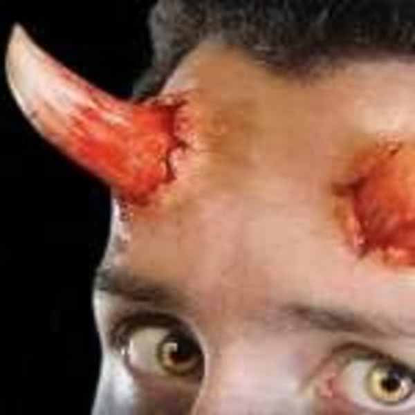 Devil Horns FX Transfer Kit – The Party Place